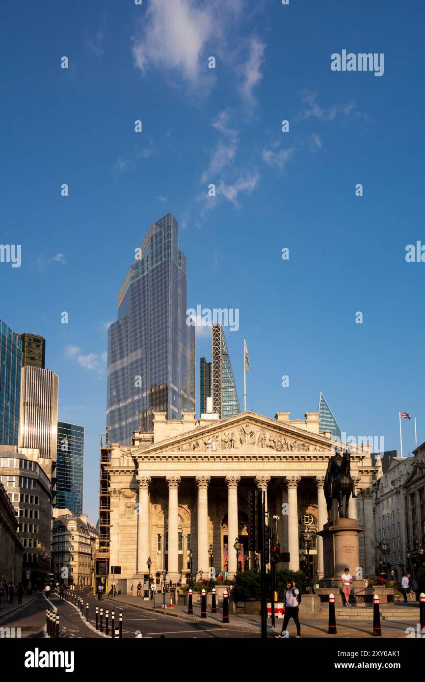 Royal Exchange with 22 Bishopsgate behind, City of London, UK Stock ...