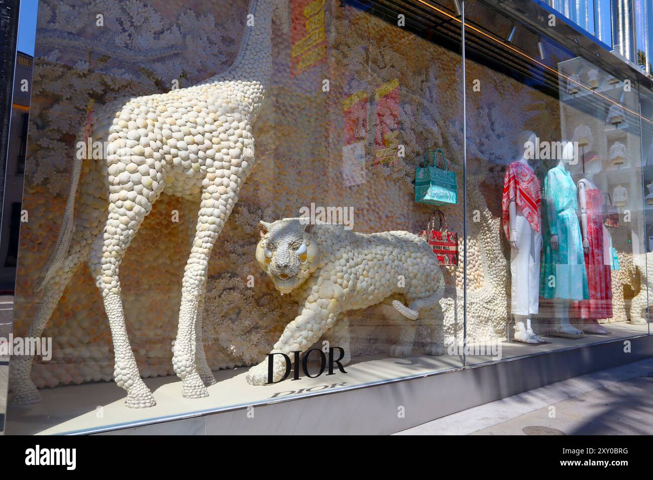 Dior rodeo drive hi-res stock photography and images - Alamy