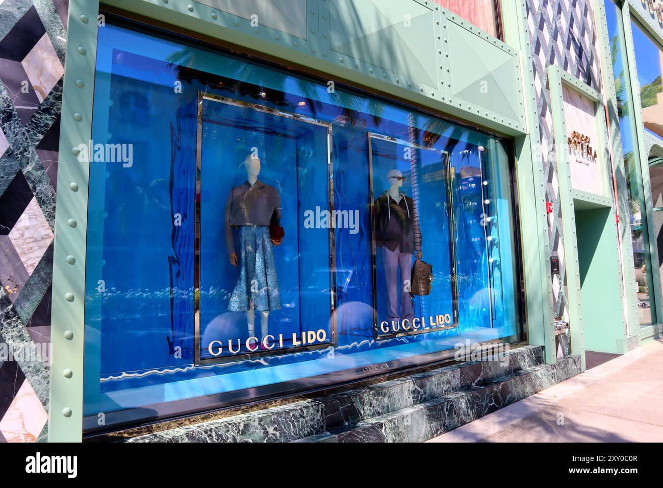 Gucci store rodeo drive hi-res stock photography and images - Alamy