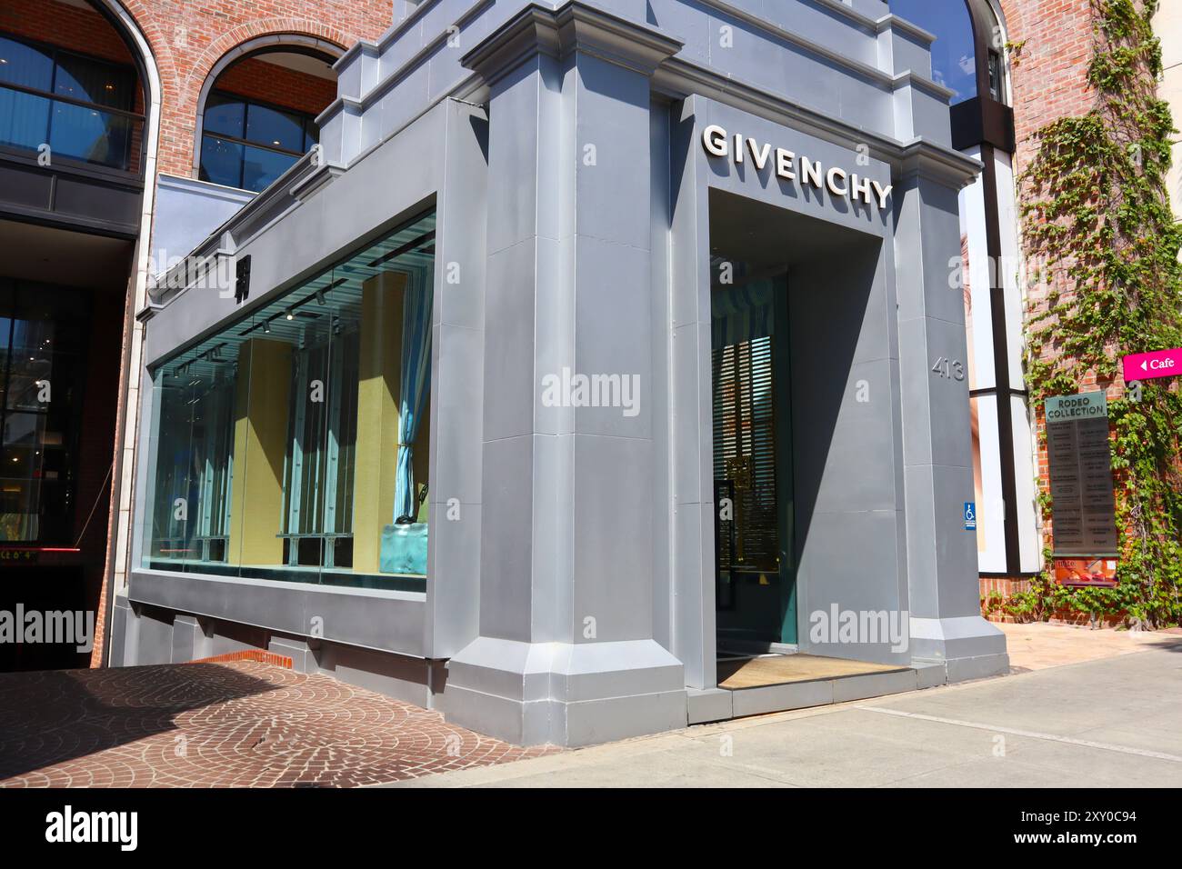 GIVENCHY fashion store on Rodeo Drive, Beverly Hills Stock Photo - Alamy