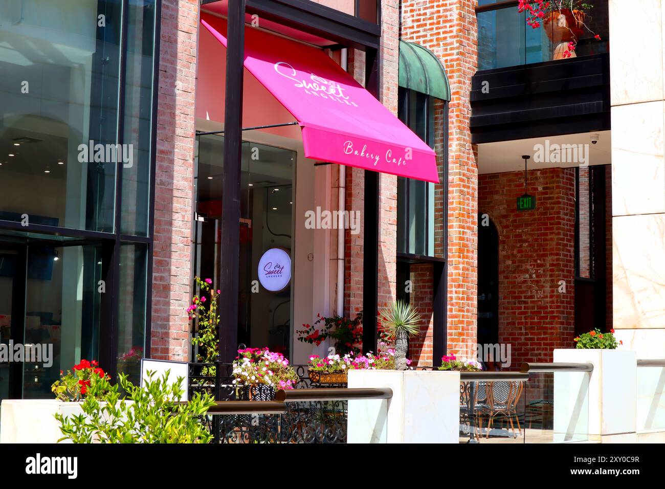 SWEET ANGELES BAKERY CAFE at RODEO COLLECTION on Rodeo Drive, Beverly ...