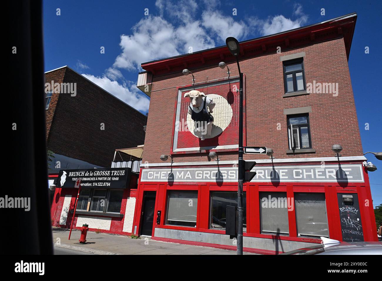 Canada, Quebec, Montreal: at the corner of “rue Papineau” and “rue ...