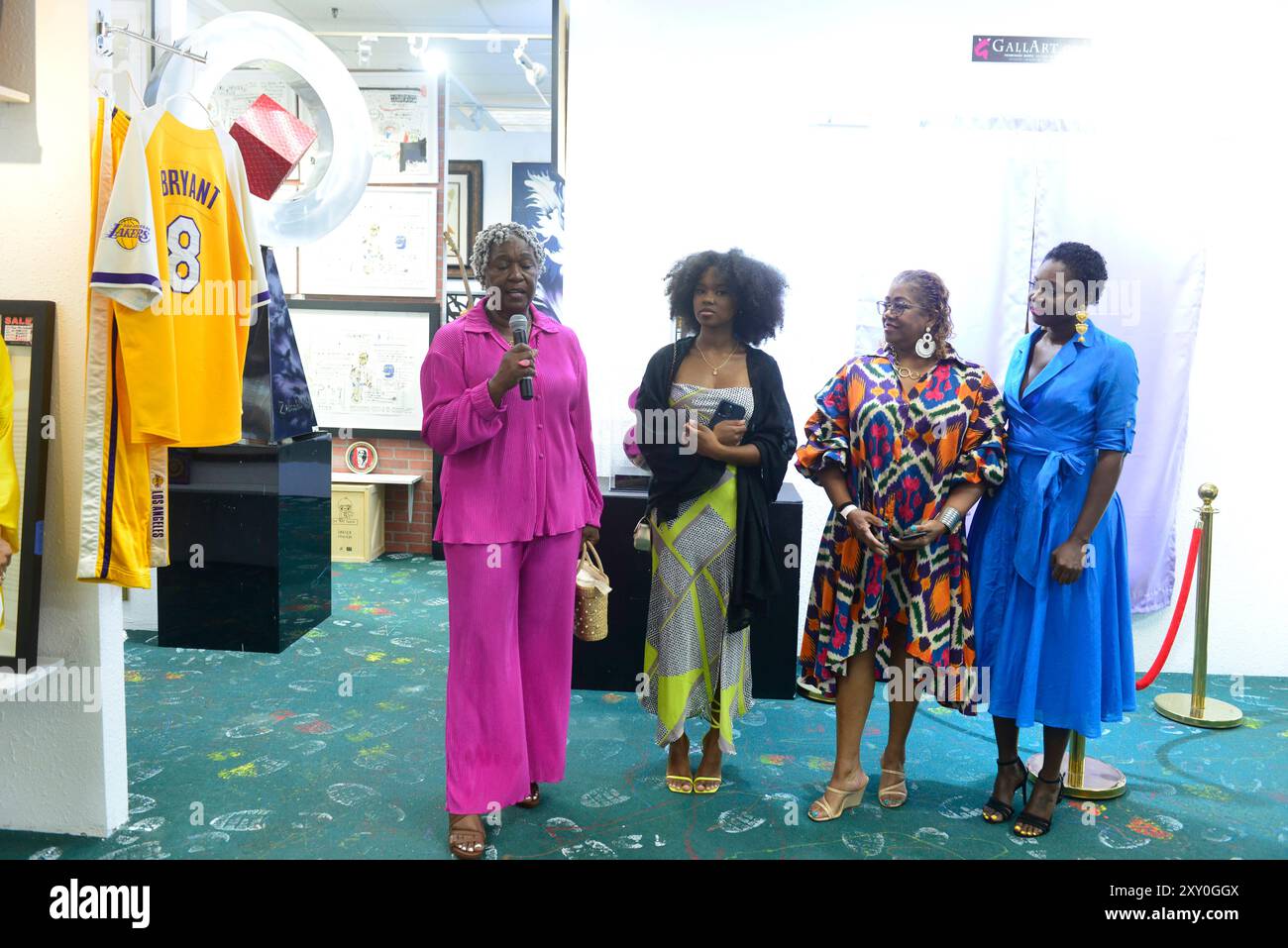 Aventura, USA. 24th Aug, 2024. AVENTURA, FLORIDA - AUGUST 24: Thema ...