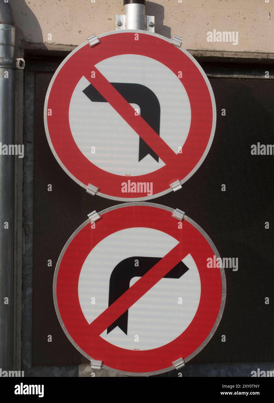 traffic management and road signs, visual information and warnings in ...