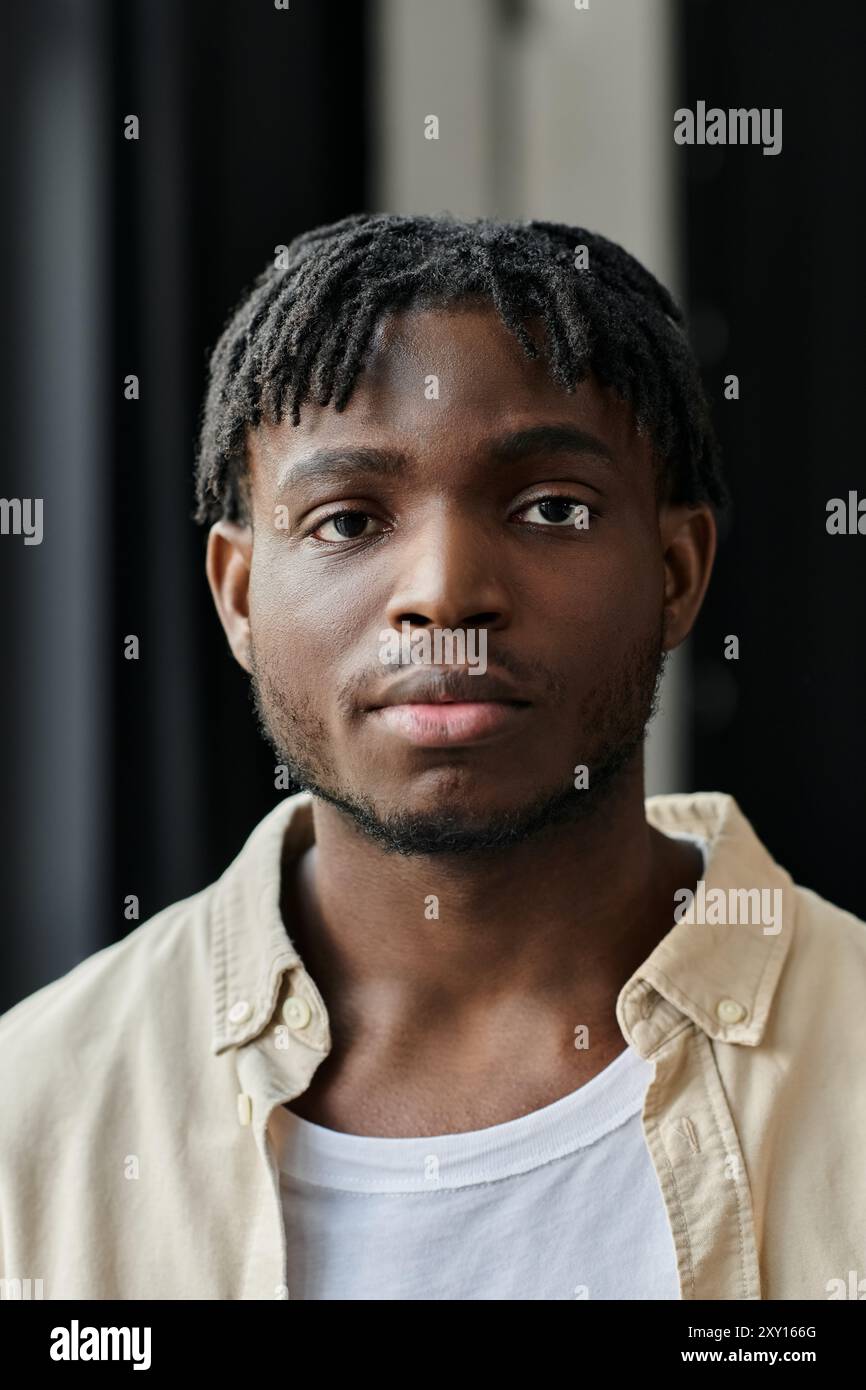 Intently gazes hi-res stock photography and images - Alamy