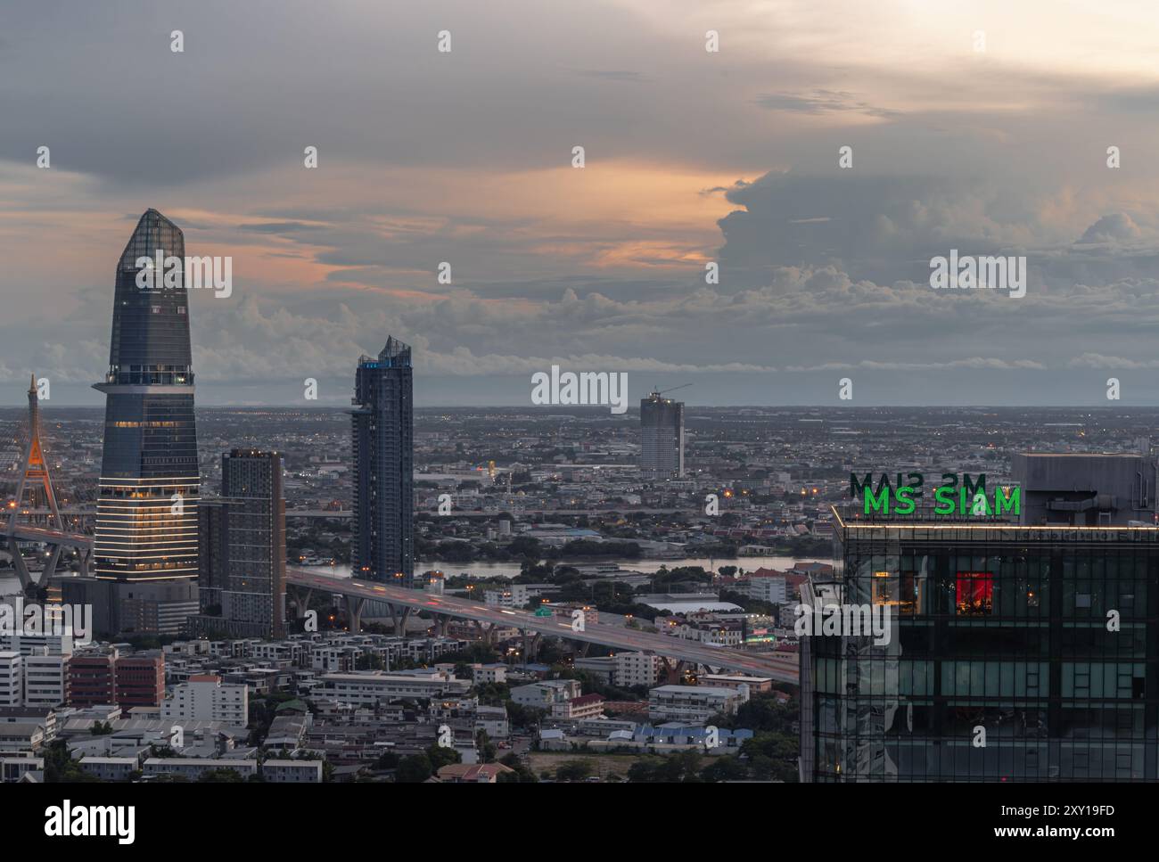 Ms siam tower hi-res stock photography and images - Alamy