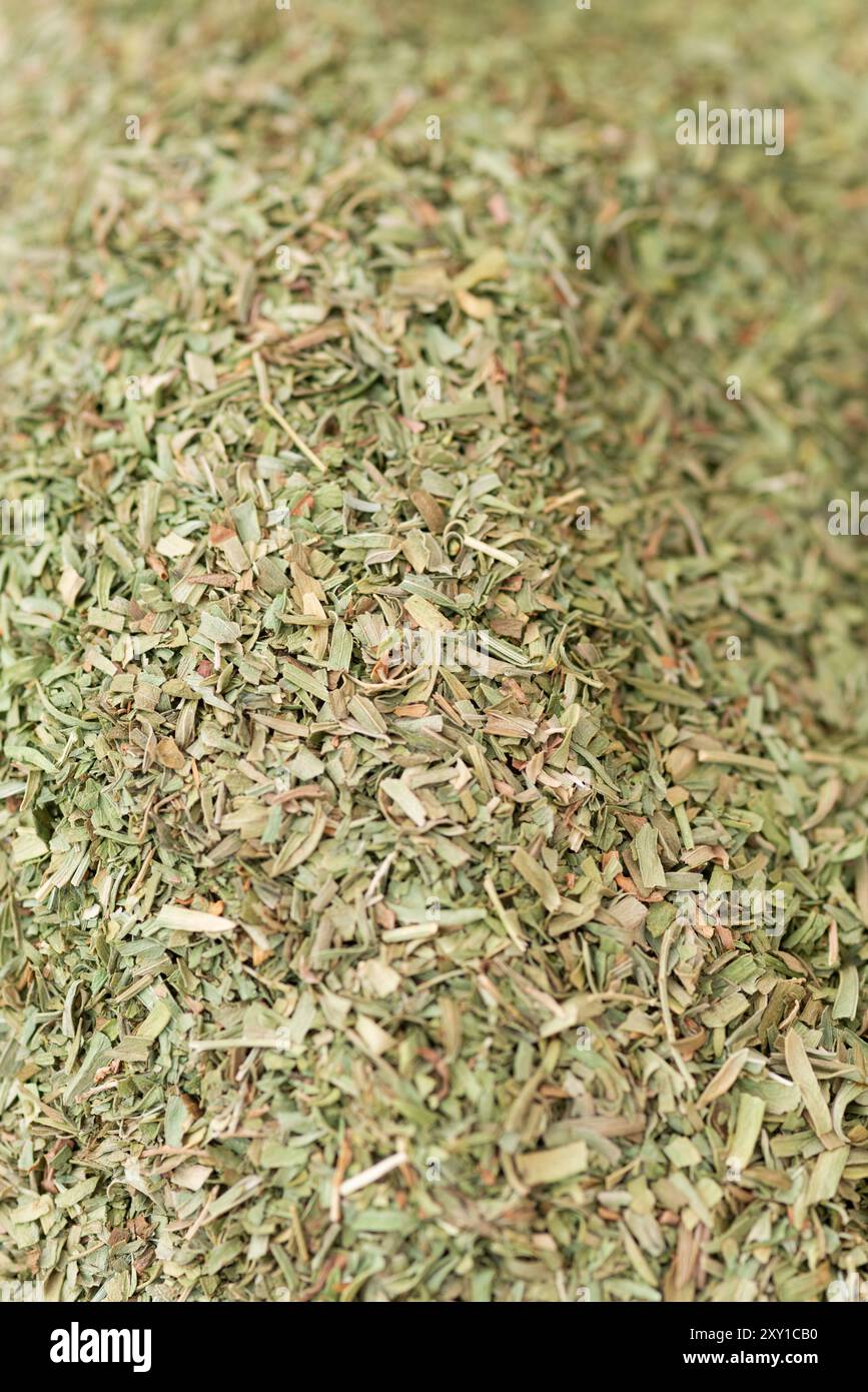 Dry Tarragon, Artemisia Dracunculus Stock Photo - Alamy