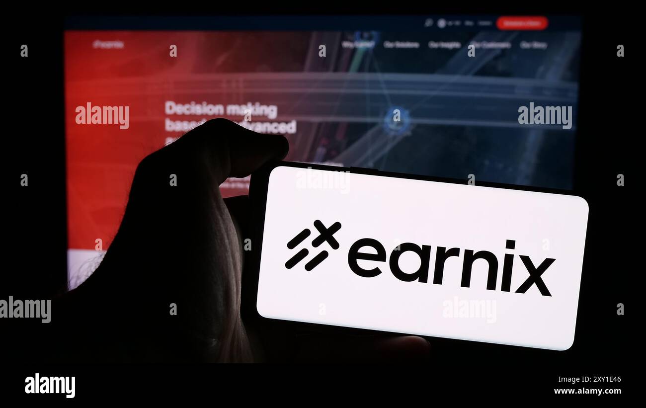 Earnix Logo