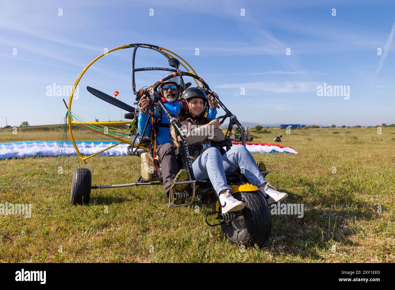 Pilot and passenger just before flying Stock Photo - Alamy