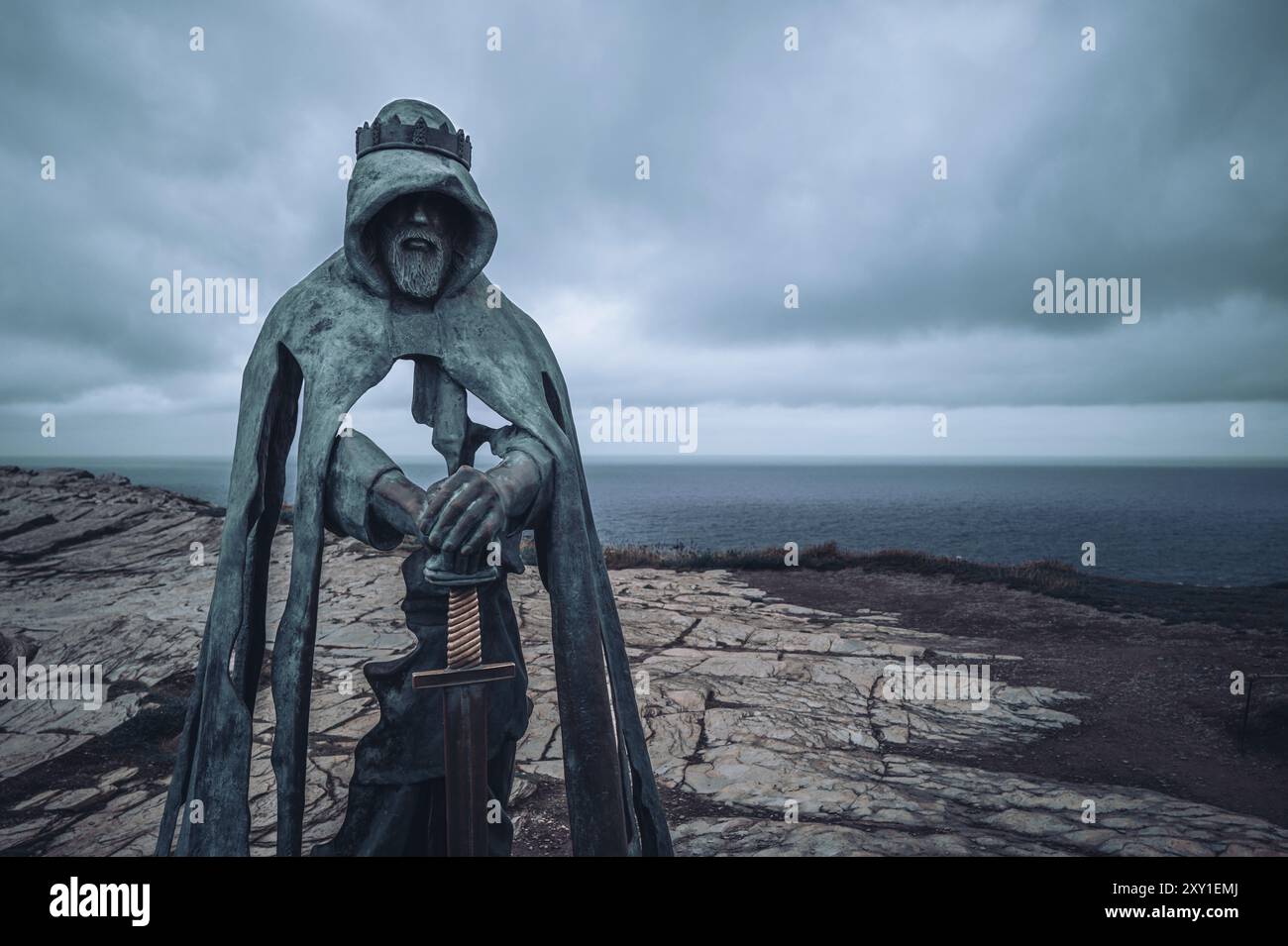 King arthur sculpture hi-res stock photography and images - Alamy