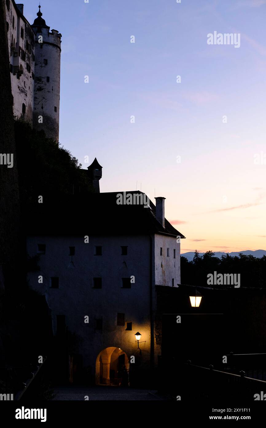 Festung Hohensalzburg bei Sonnenuntergang, Salzburg 6.08.2024 ...