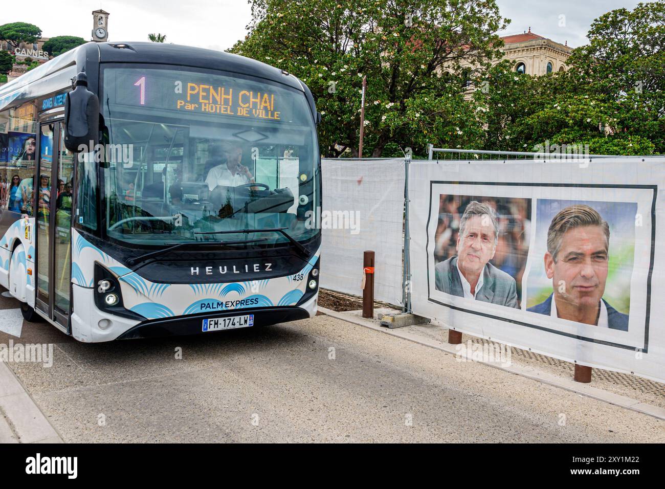 Palm express bus hi-res stock photography and images - Alamy