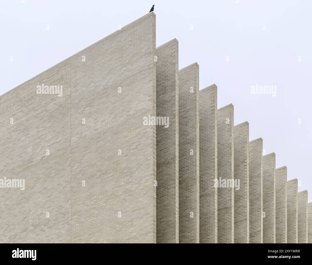 Platform 10 brings together Fine arts, photography and contemporary art ...