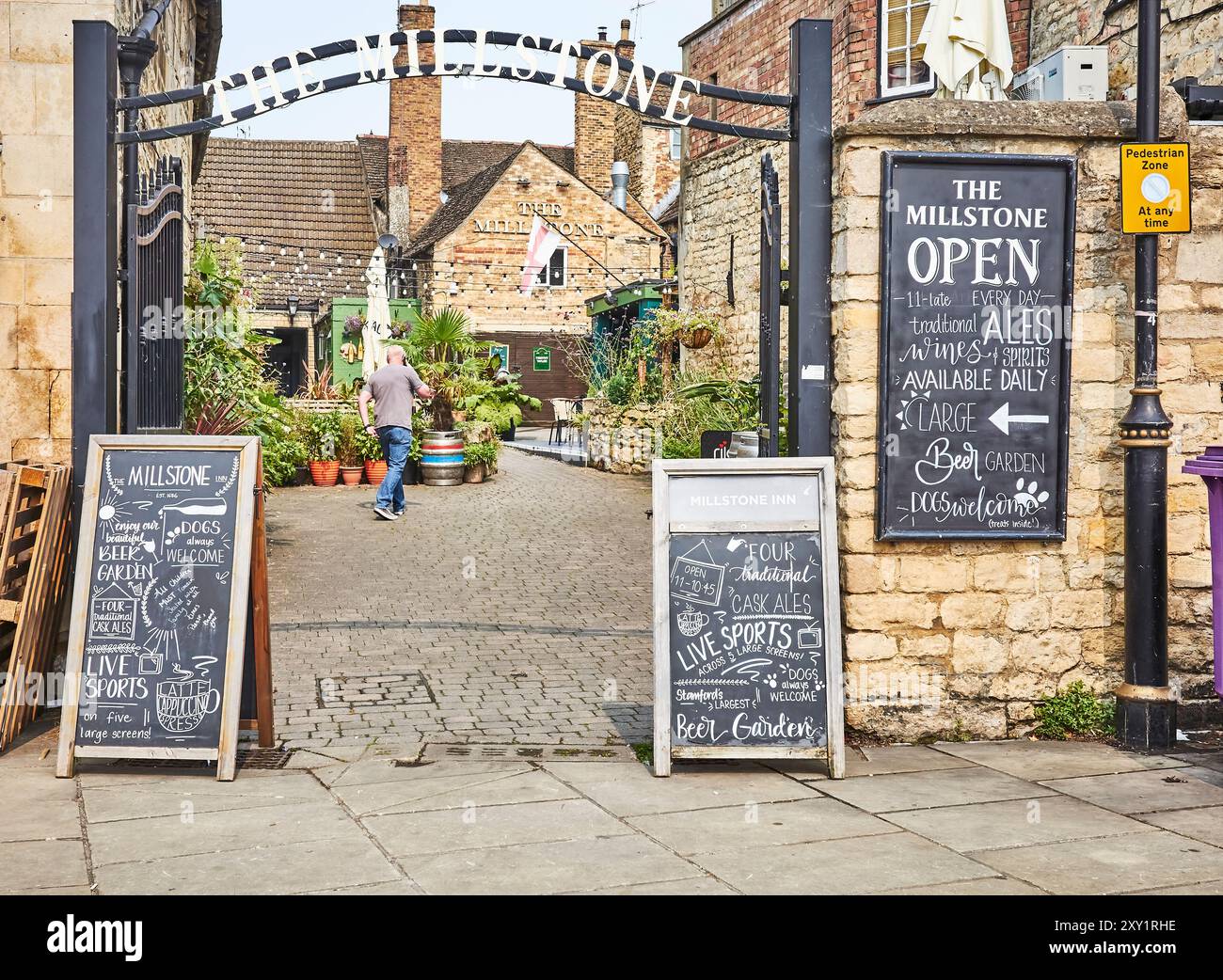The Millstone pub, Stamford, England Stock Photo - Alamy