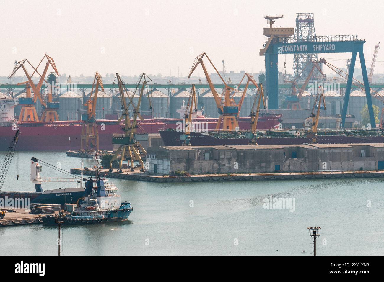 The port of constanta hi-res stock photography and images - Alamy