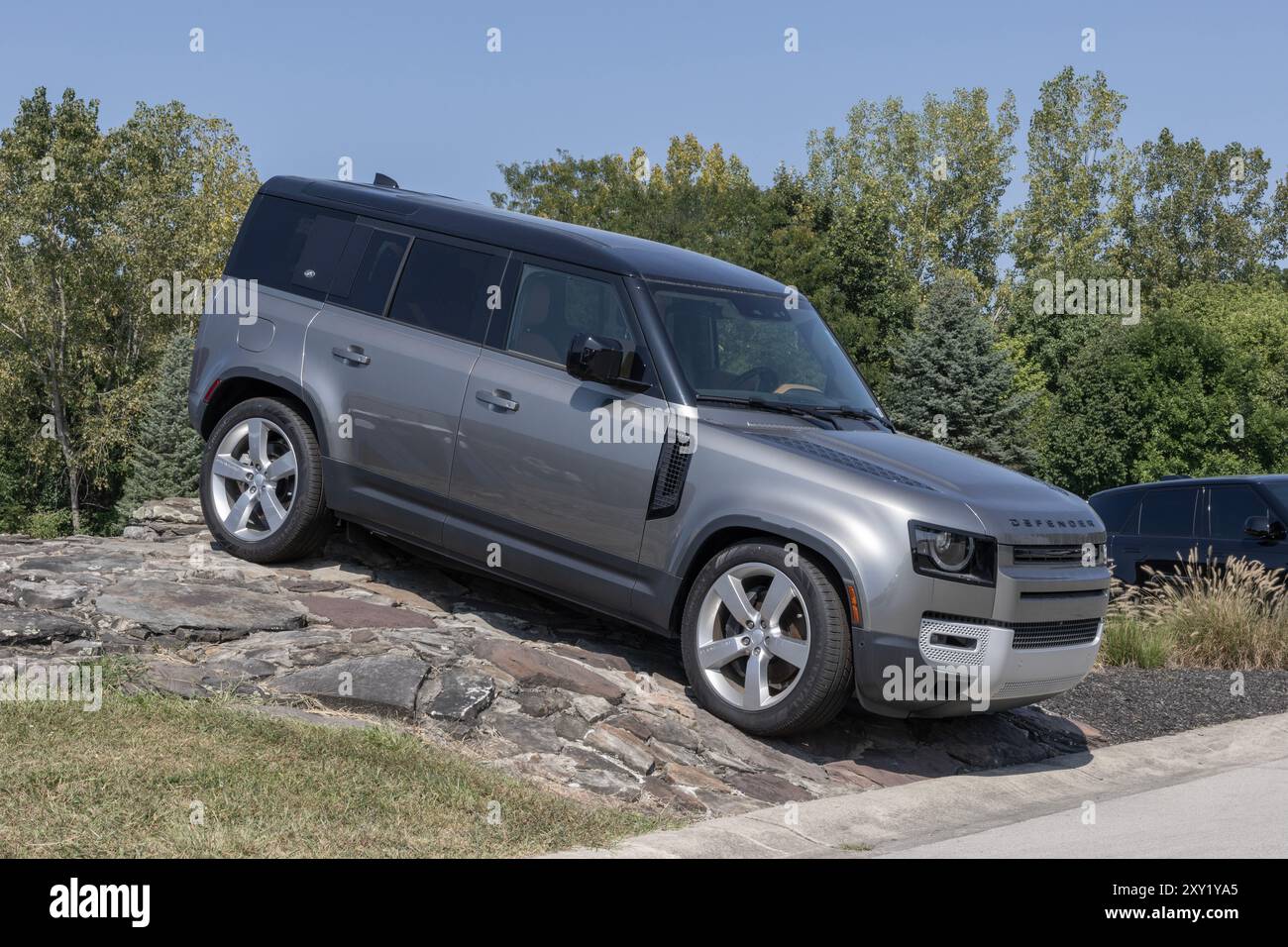 Indianapolis - August 25, 2024: Land Rover Defender 110 SE display ...