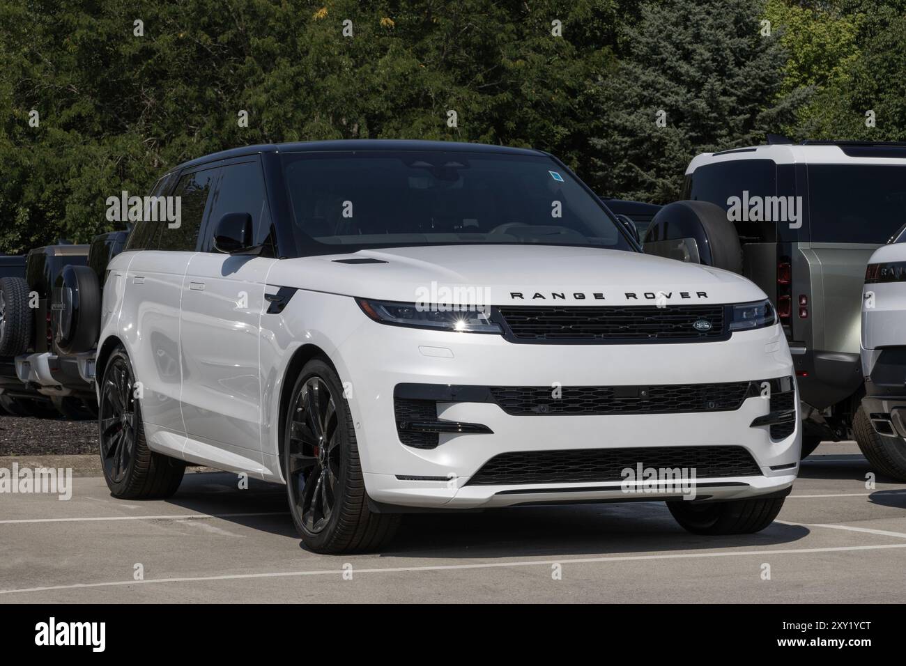 Indianapolis - August 25, 2024: Land Rover Range Rover Sport Dynamic SE ...