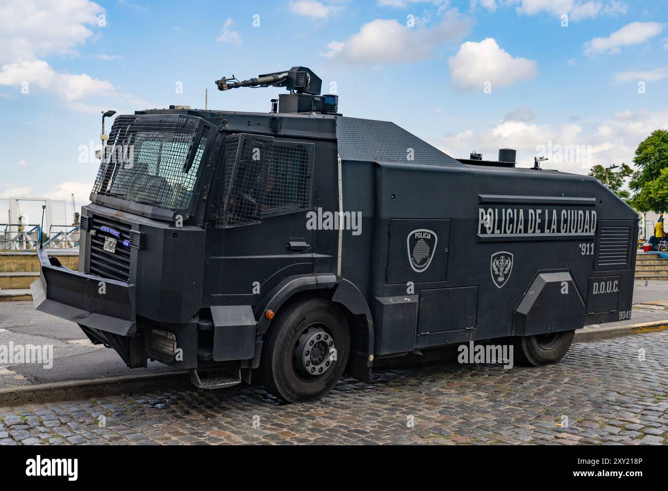 Police water cannon truck hi-res stock photography and images - Alamy