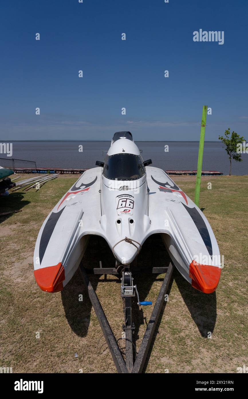 Frontal view of a racing boat on land before an F1 Powerboat race in ...
