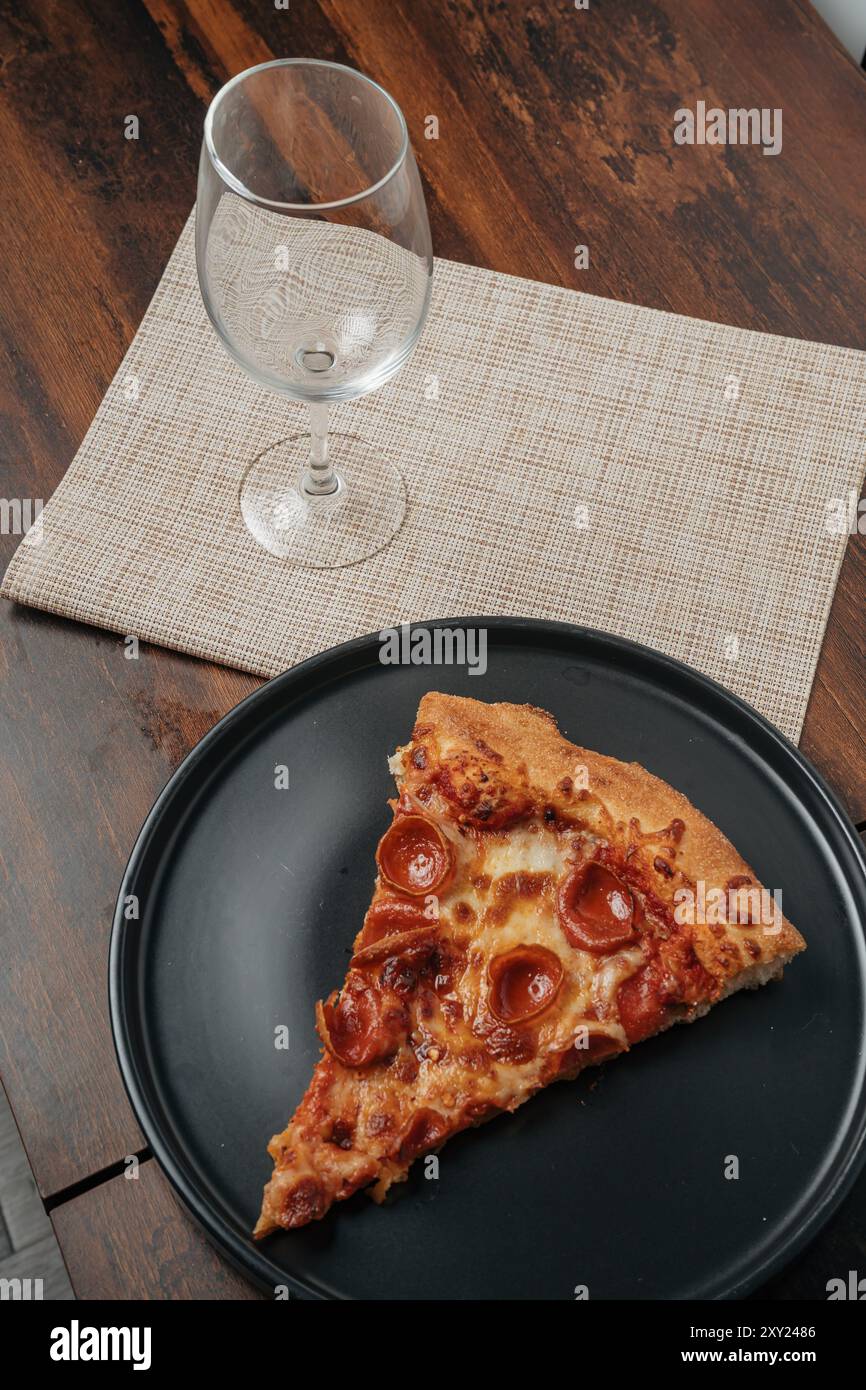 Italian pepperoni pizza red hi-res stock photography and images - Alamy