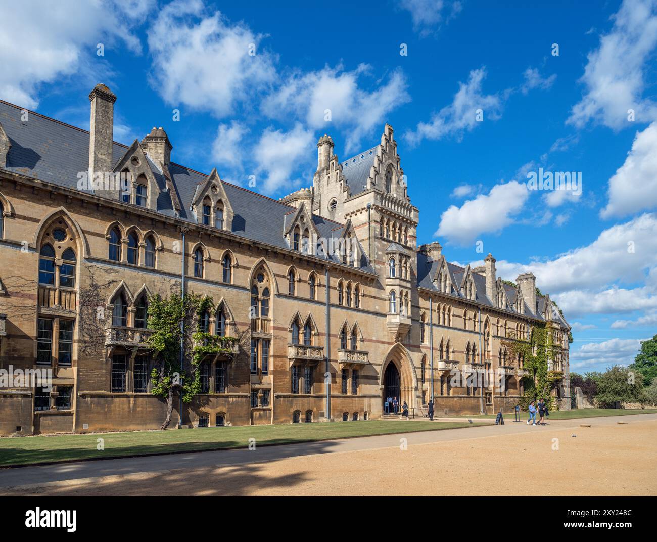 Christ Church College from Broad Walk, Oxford, Oxfordshire, England, UK ...
