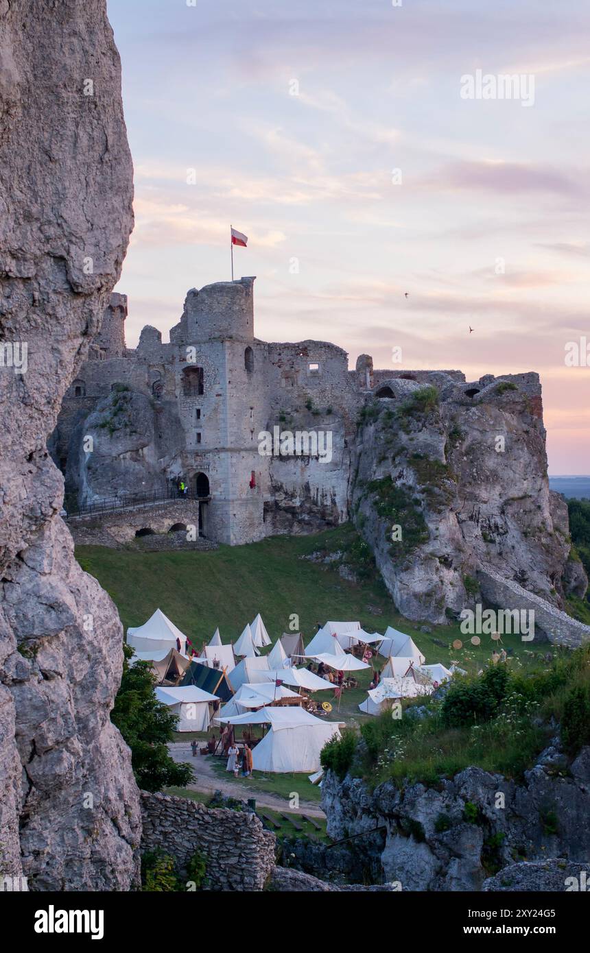 Slavic and Viking village at Ogrodzieniec Castle. Evening, after sunset ...