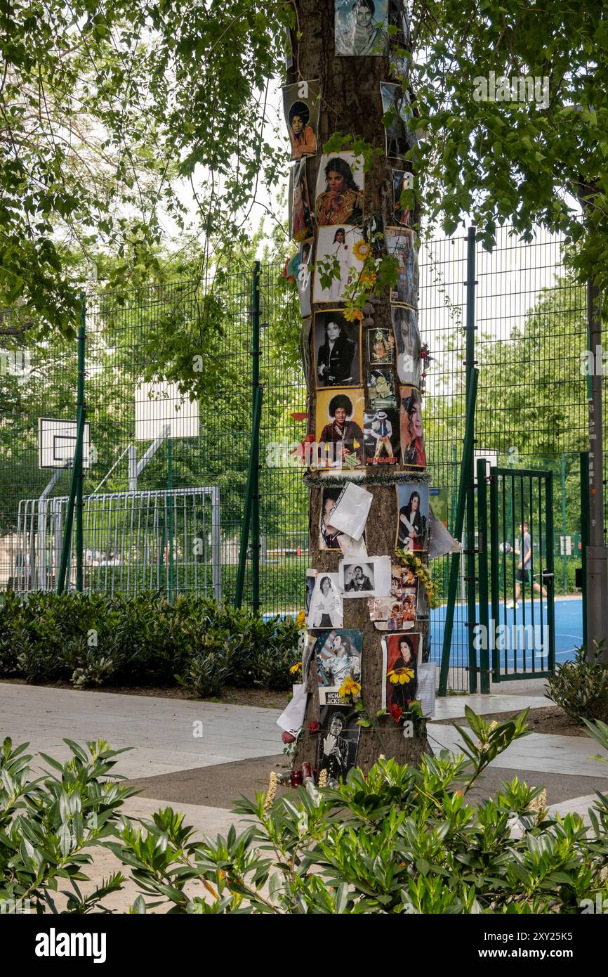 Michael jackson the tribute hi-res stock photography and images - Alamy