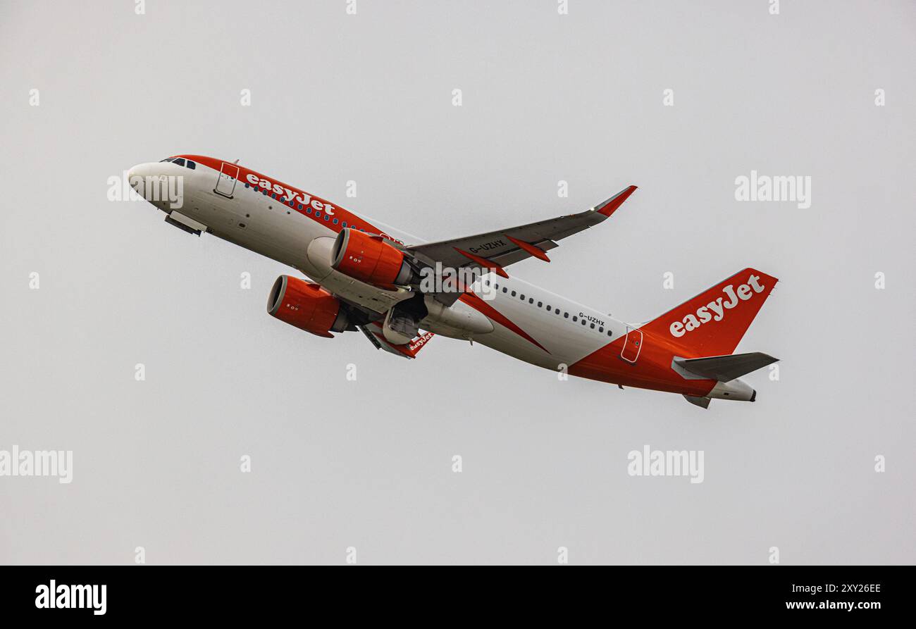 Munich, Germany, 7th Apr 2024: The tail fin of an Airbus A320-251N ...