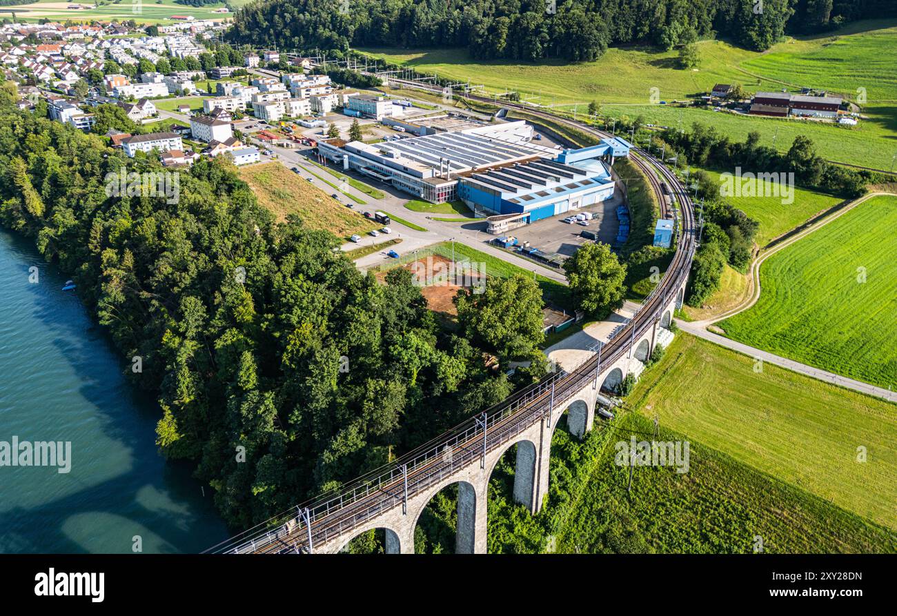 Drones eye view aerial bridge hi-res stock photography and images - Alamy