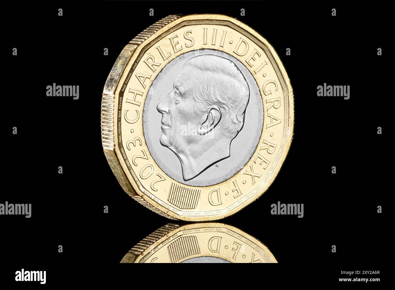 2024 king charles bees one pound coin hi-res stock photography and ...