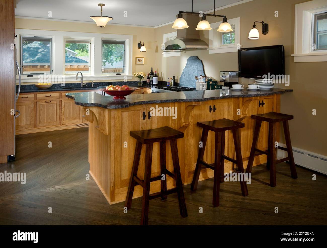 Kitchen granite counter flowers hi-res stock photography and images - Alamy