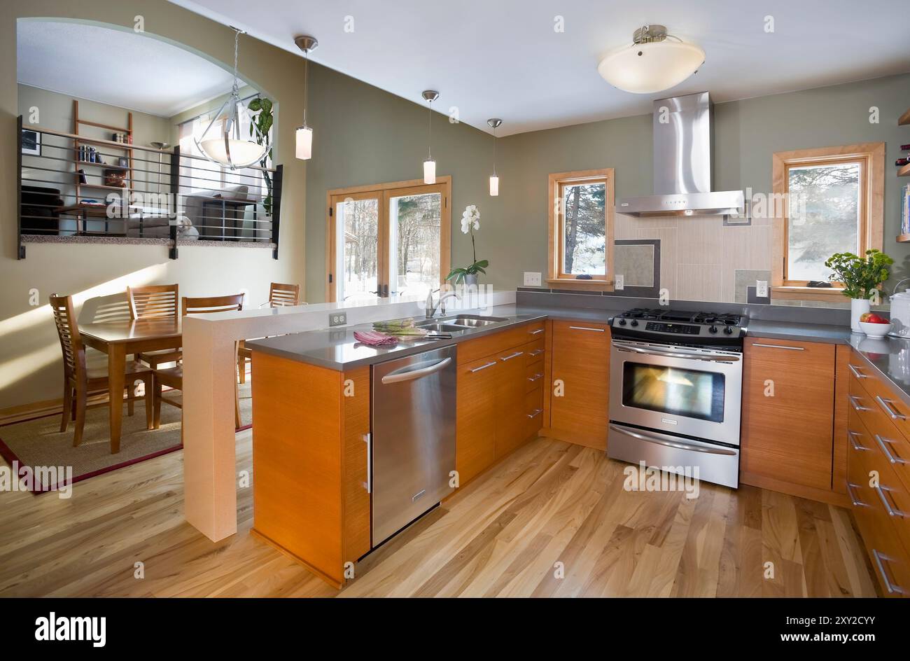 Archway distinquishes living room above hi-res stock photography and ...