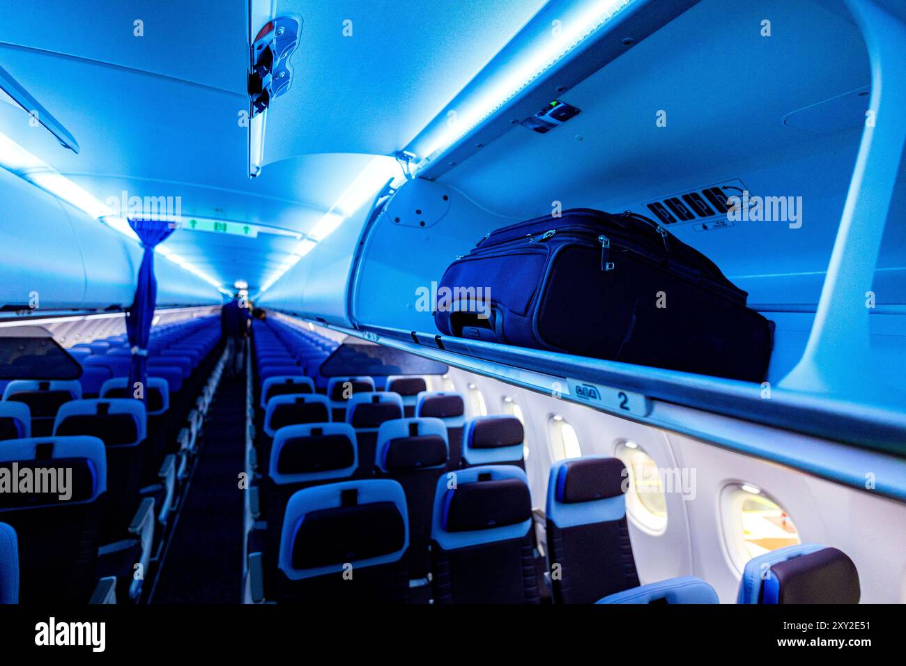 Airbus a321neo hi-res stock photography and images - Alamy