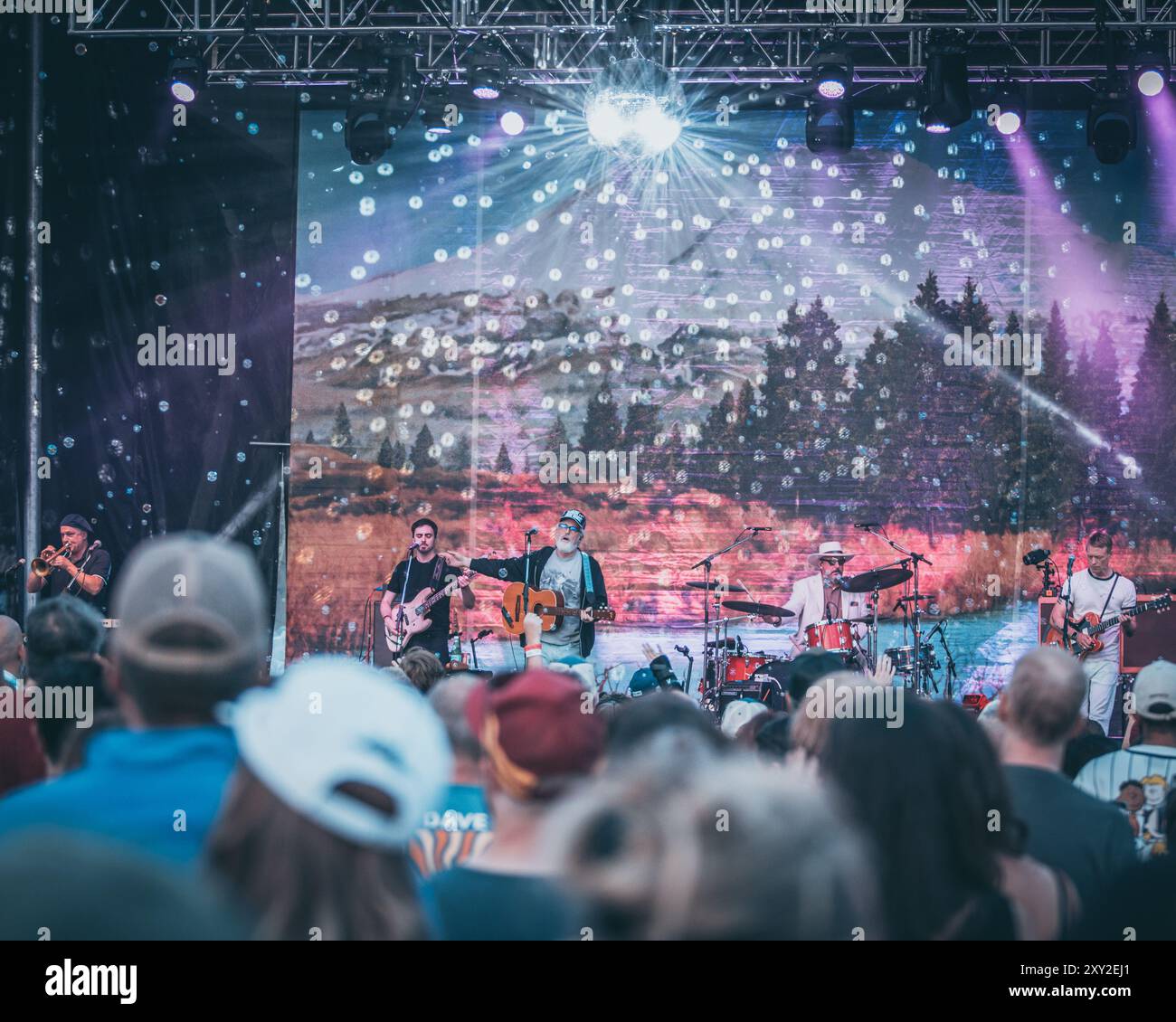 The band CAKE with lead vocalist John McCrea performing in Richmond ...