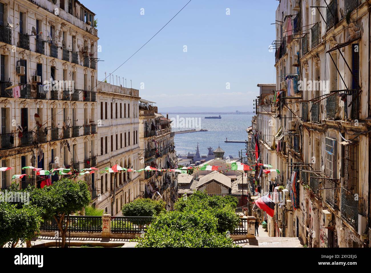 Algiers port hi-res stock photography and images - Alamy
