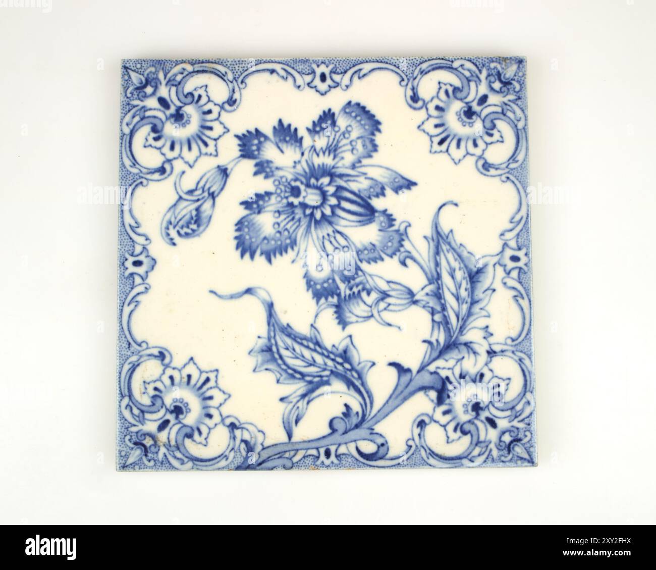Antique 1890s Victorian H.A. Ollivant blue and white exotic flower ...