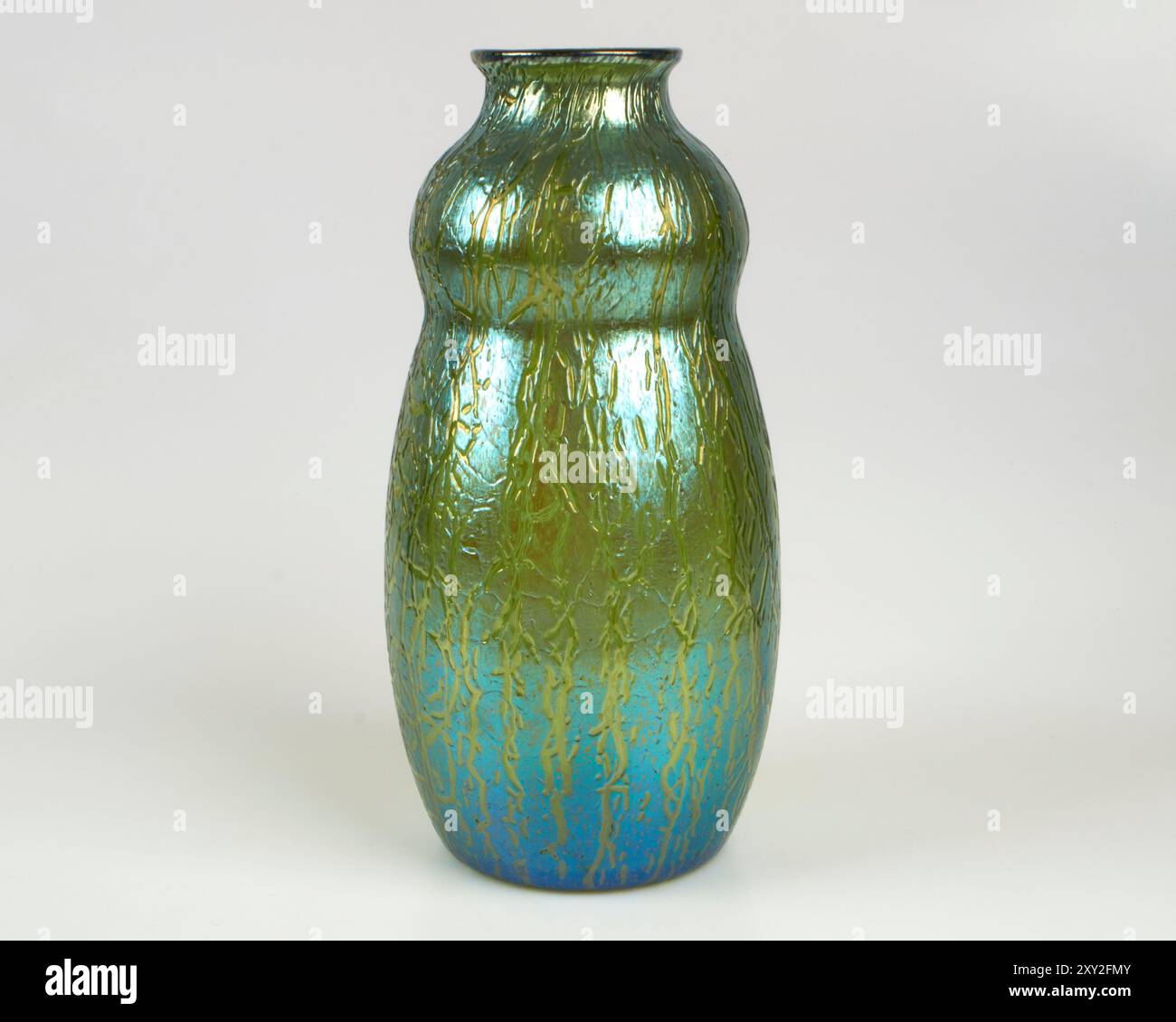 Antique 1900s Loetz Art Nouveau Mimosa glass vase Stock Photo - Alamy