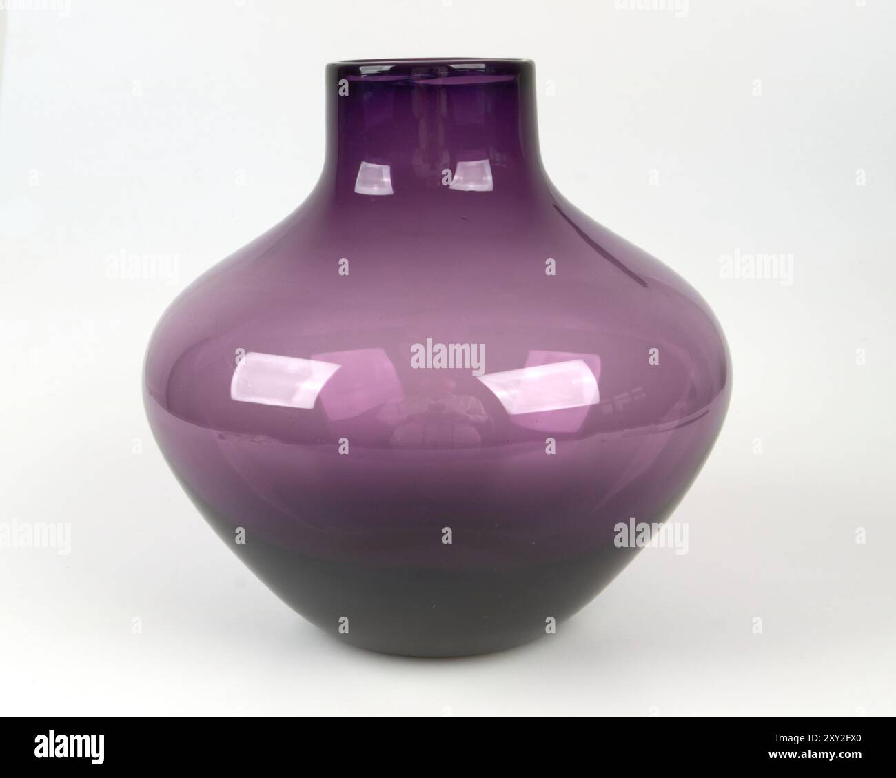 Vintage 1960s Whitefriars Amethyst glass vase designed by Geoffrey ...
