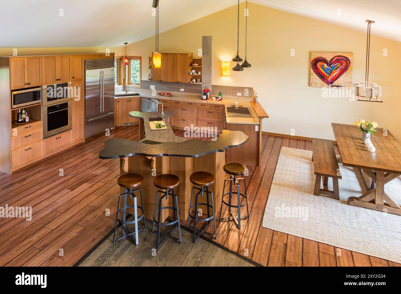 Unique kitchen layout hi-res stock photography and images - Alamy