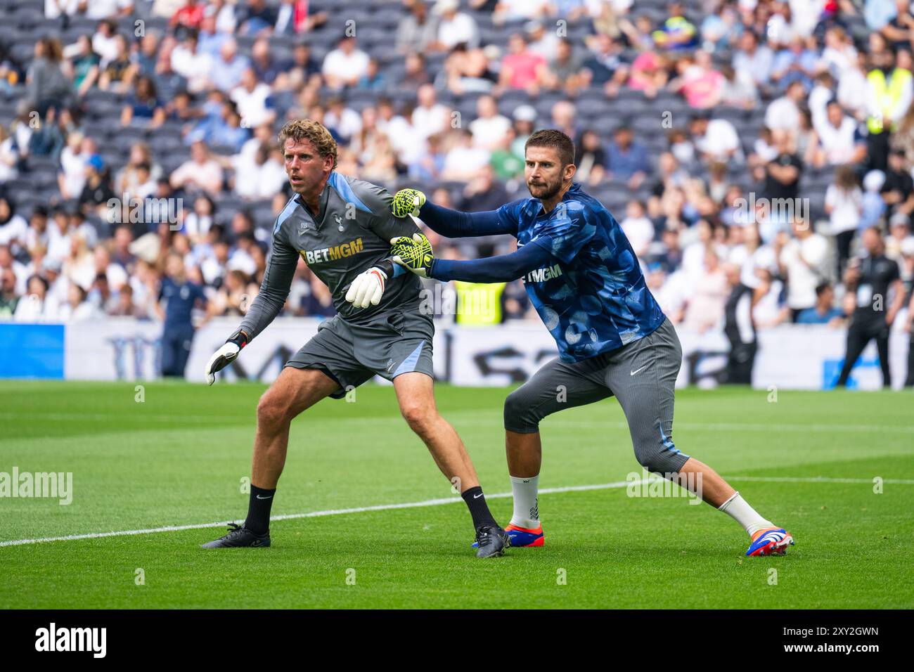 London, England. 10th, August 2024. Goalkeeper Guglielmo Vicario of ...