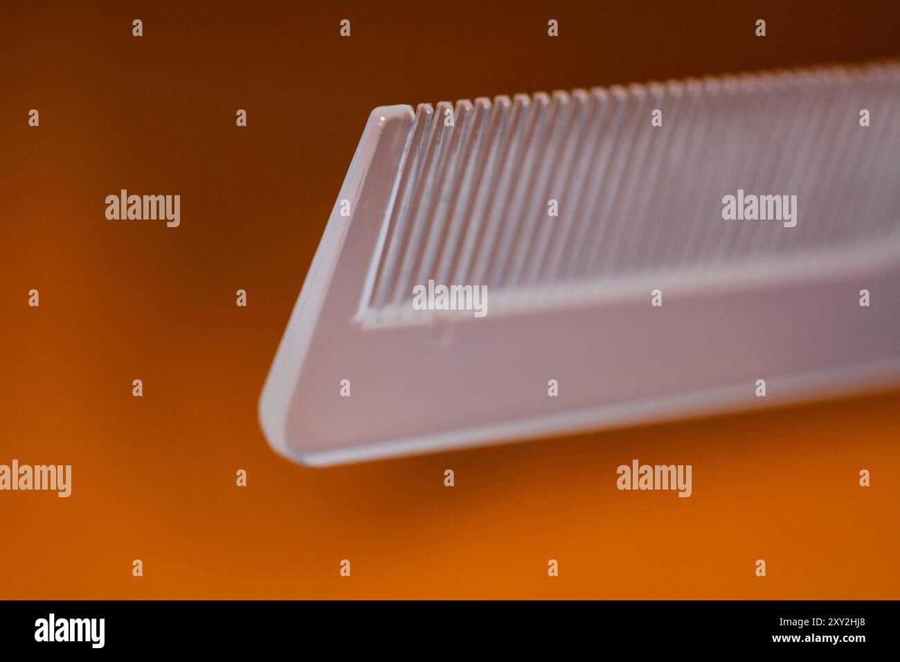 Comb symbol hi-res stock photography and images - Alamy