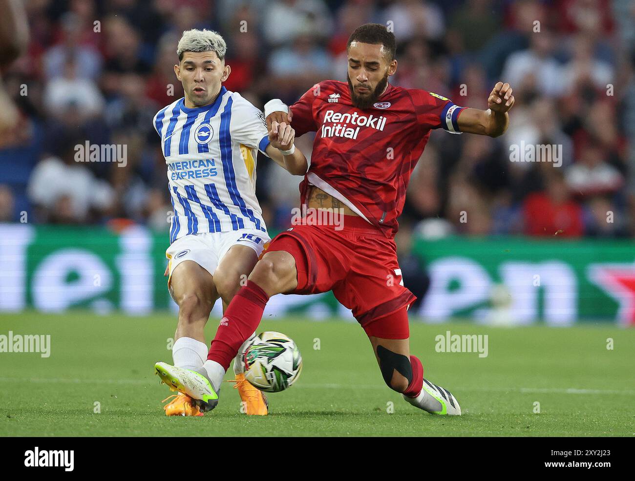 Jay williams with ball hi-res stock photography and images - Alamy