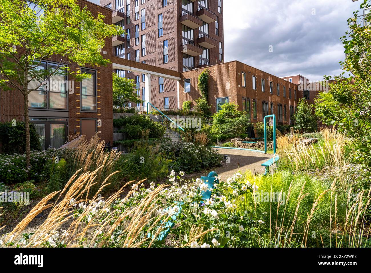 De Groene Kaap residential complex, in the Rotterdam Feijenoord ...