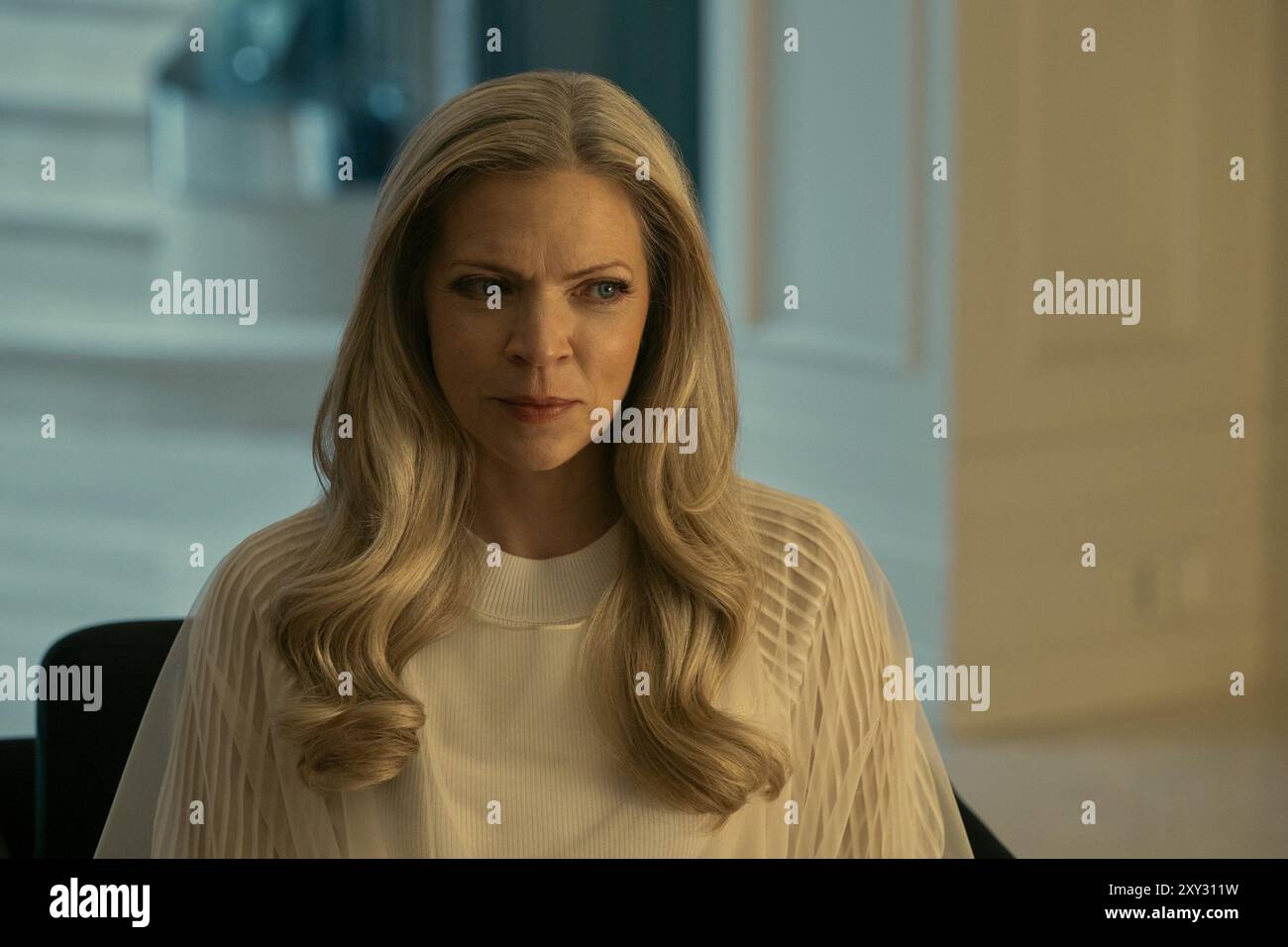 THE UMBRELLA ACADEMY, Lisa Repo-Martell, The Squid and the Girl ...