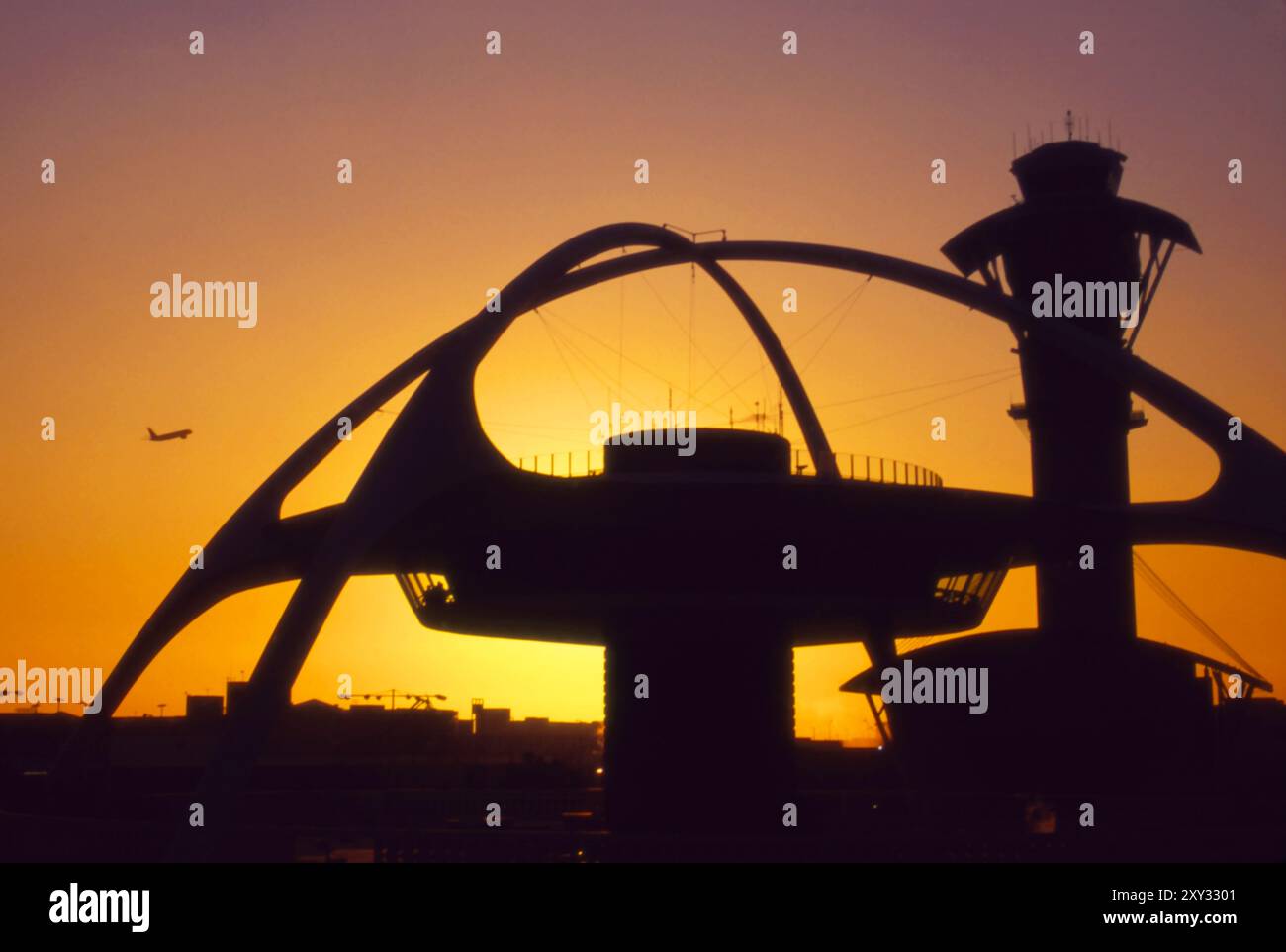 1960s airplane silhouette hi-res stock photography and images - Alamy