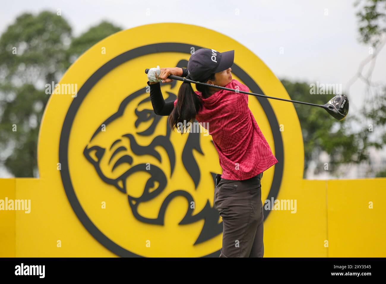 Jocelyn Yi Min Chee takes a shot during day one at Maybank Asean ...