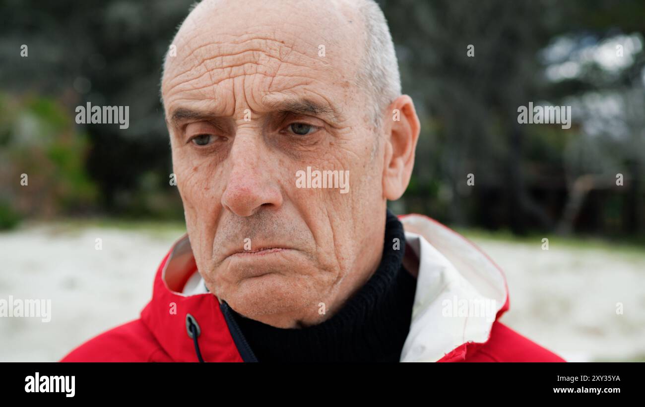 Old Sad Man Feeling Lonely Stock Photo - Alamy