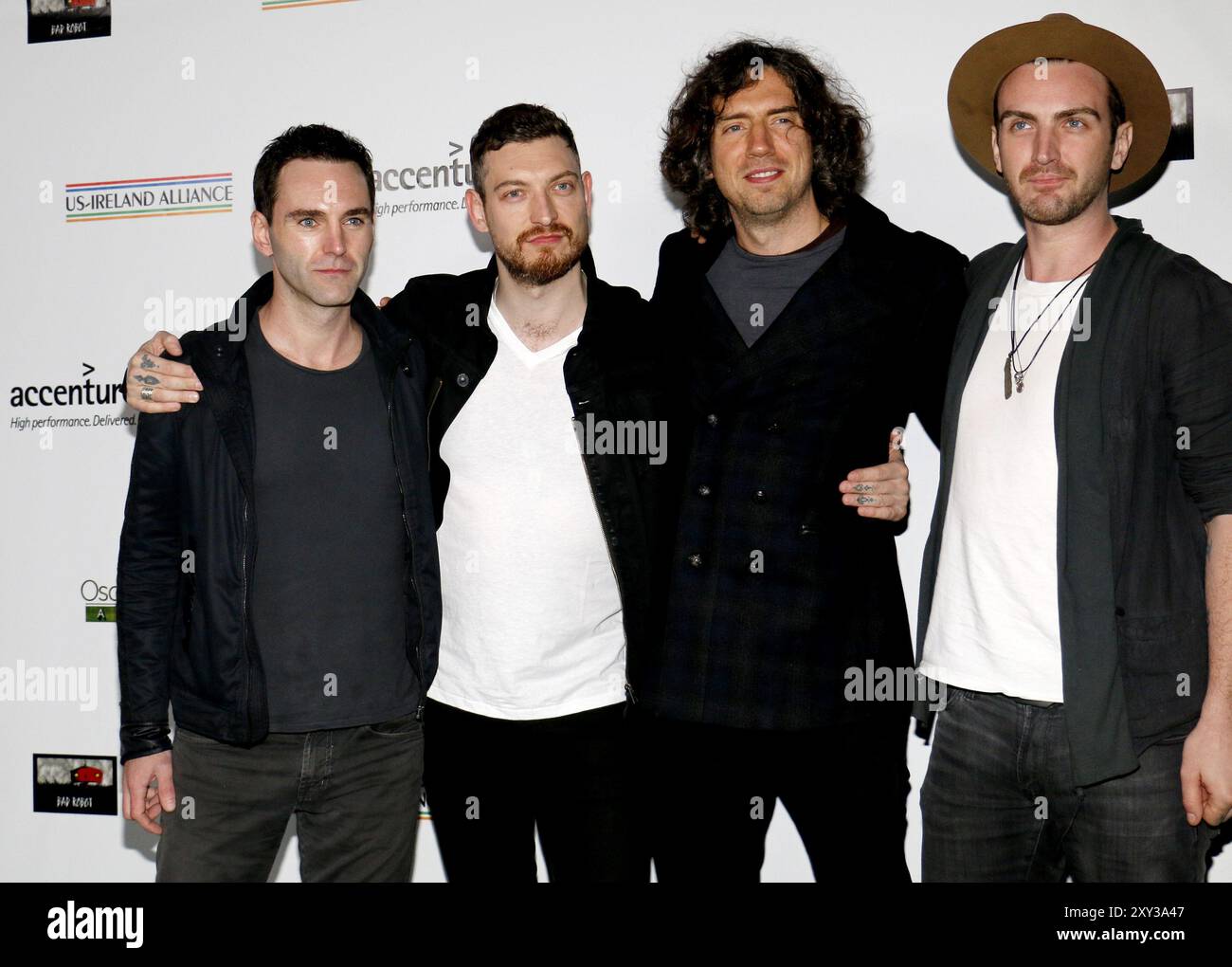 Johnny mcdaid nathan connolly gary lightbody paul wilson oscar wilde hi ...
