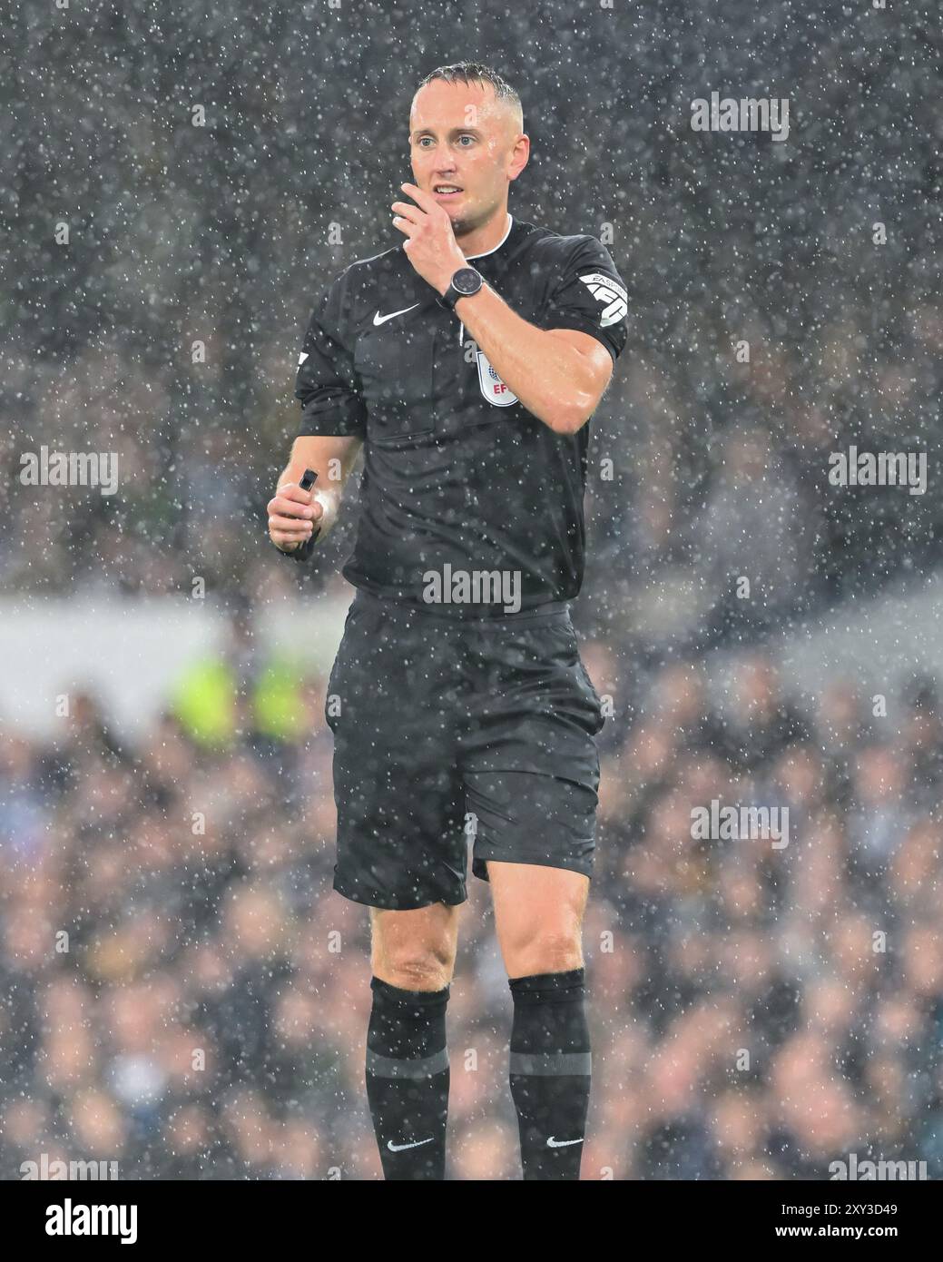 Referee James Bell during the Carabao Cup match Everton vs Doncaster ...
