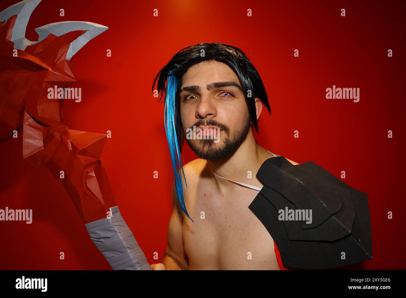 Cosplayer Tyler from Long Island is dressed as Kane from League of ...